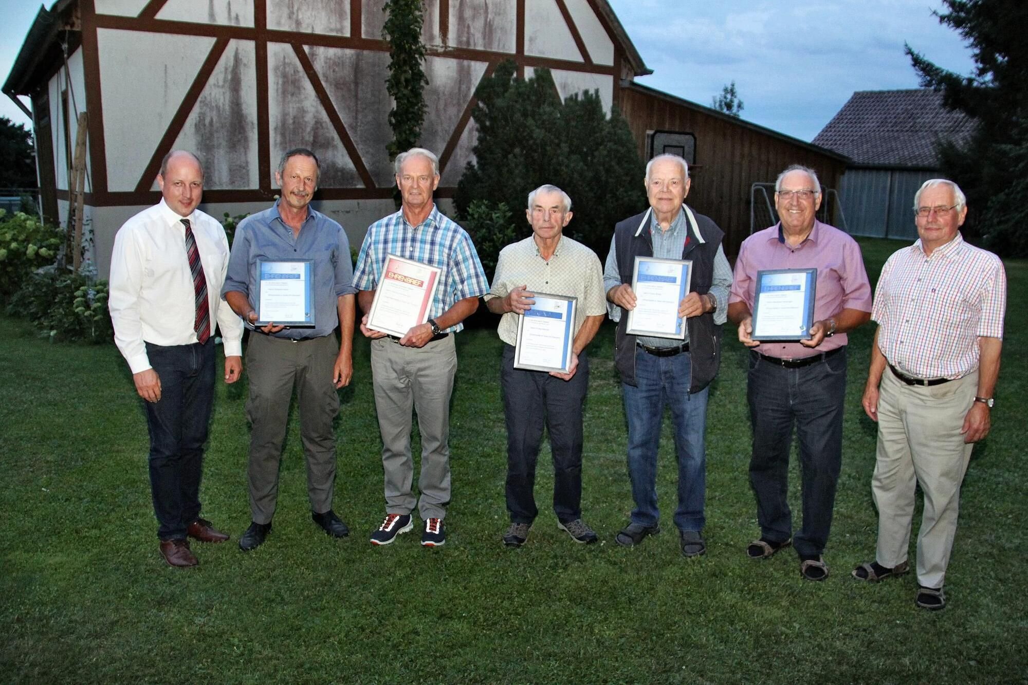 Heinrich Rothermel dirigiert seit 35 Jahren