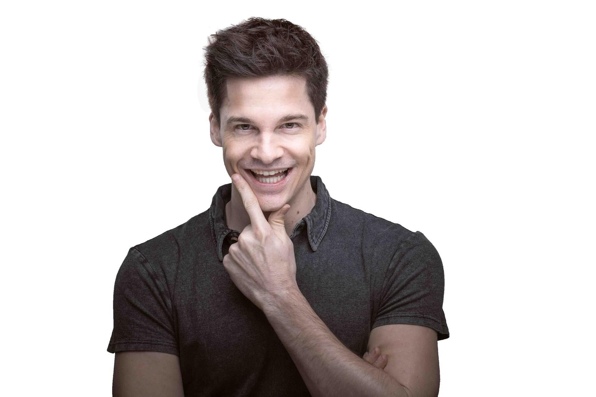 Alain Frei präsentiert neues Programm „Grenzenlos“ im Theaterstadel