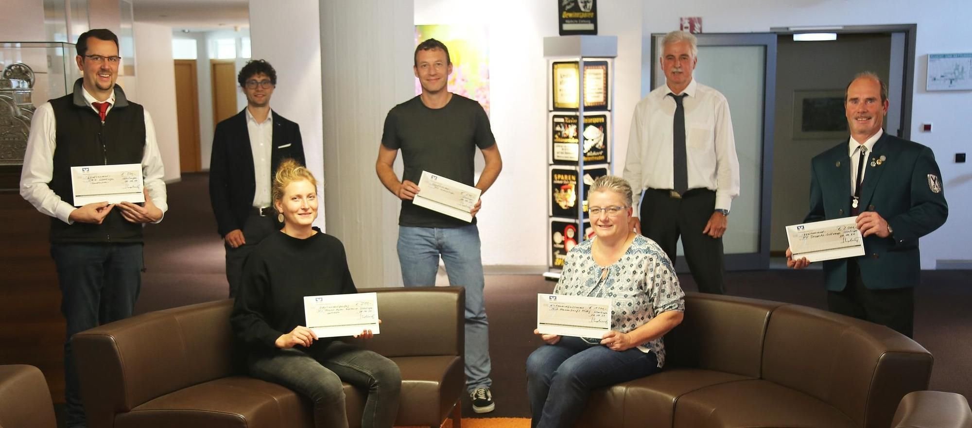 Volksbank unterstützt Vereine