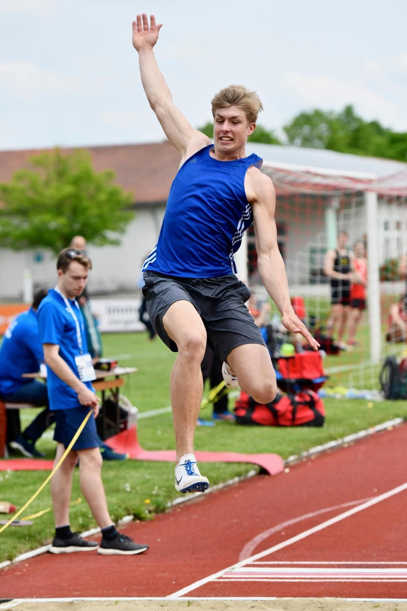 BaWü-Mehrkampf-Meisterschaften: Athleten des TV Weingarten mit ...