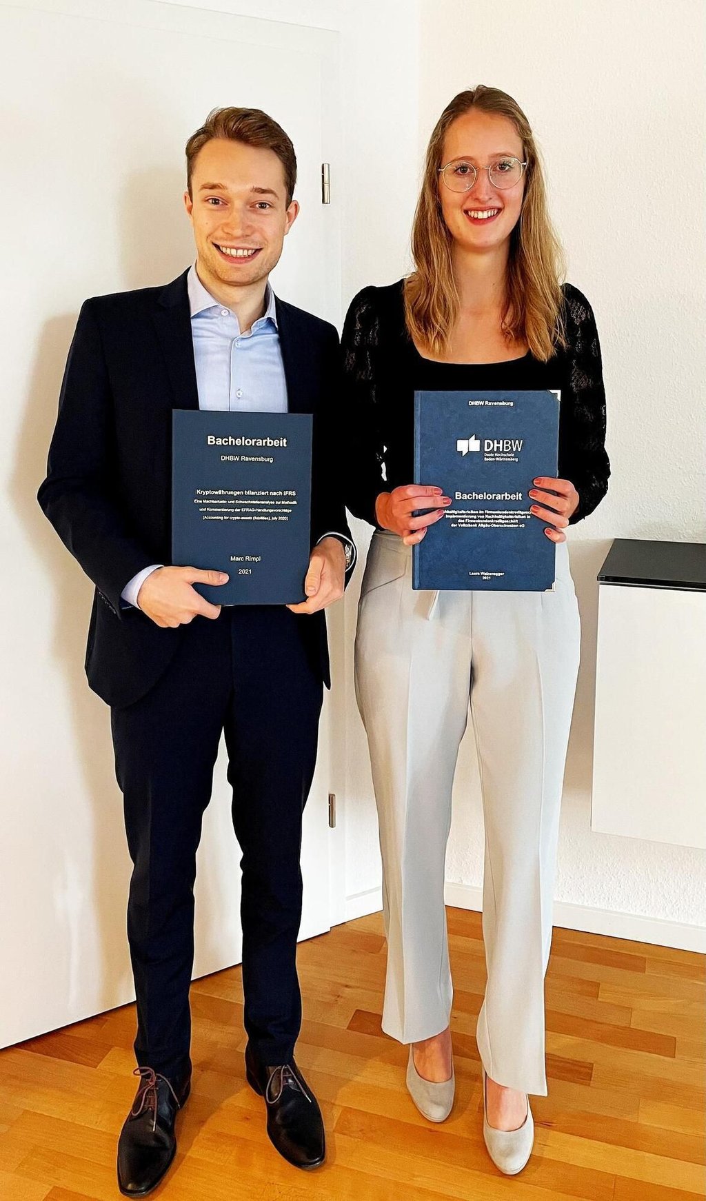 Bundesbank-Preis für zwei Bachelorarbeiten BWL-Bank