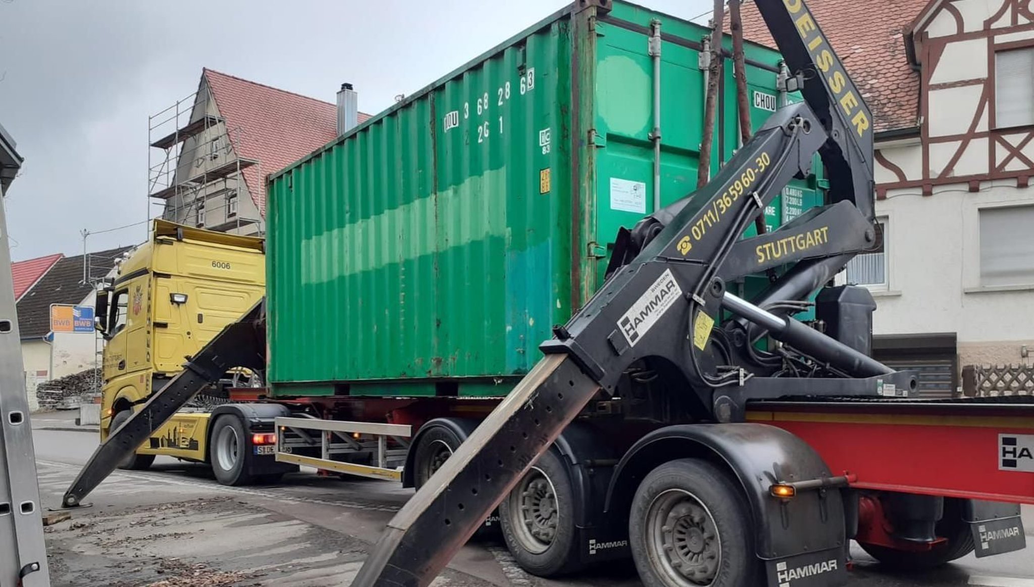 Ein Container bewegt sich nach zwei Jahren und zehn Monaten