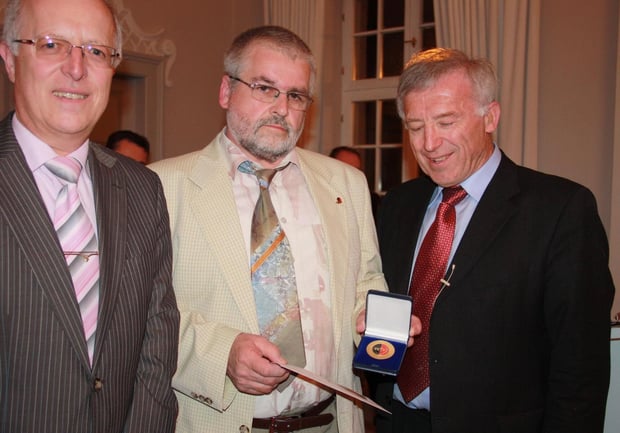 Seine Aktivitäten messen sich in Jahrzehnten