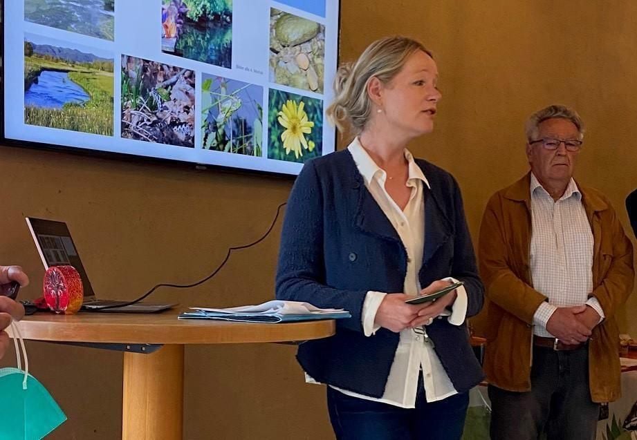 Umweltministerin Thekla Walker informiert sich in Isny