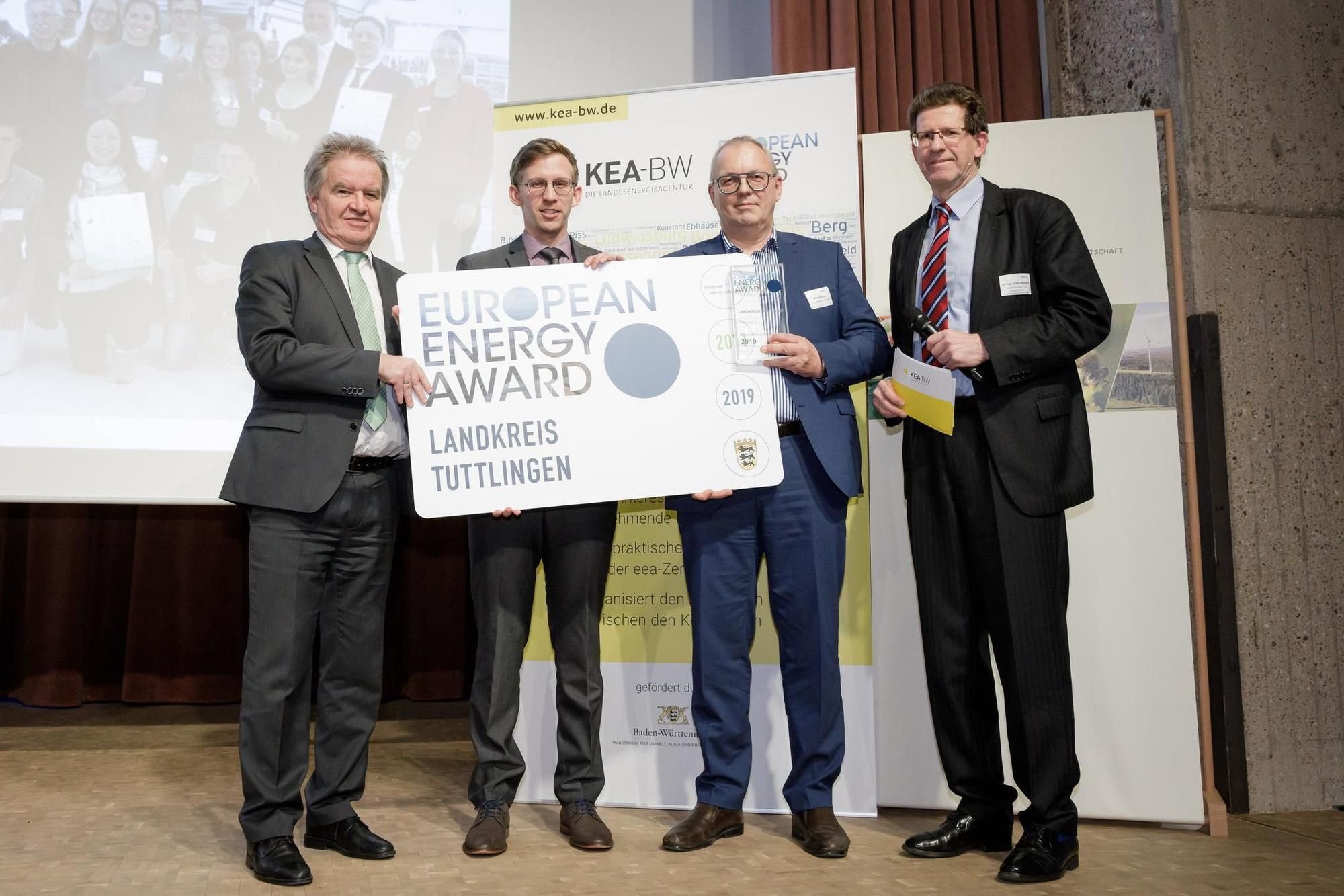 Kreis Tuttlingen bekommt Energy Award für Projekte im Klimaschutz