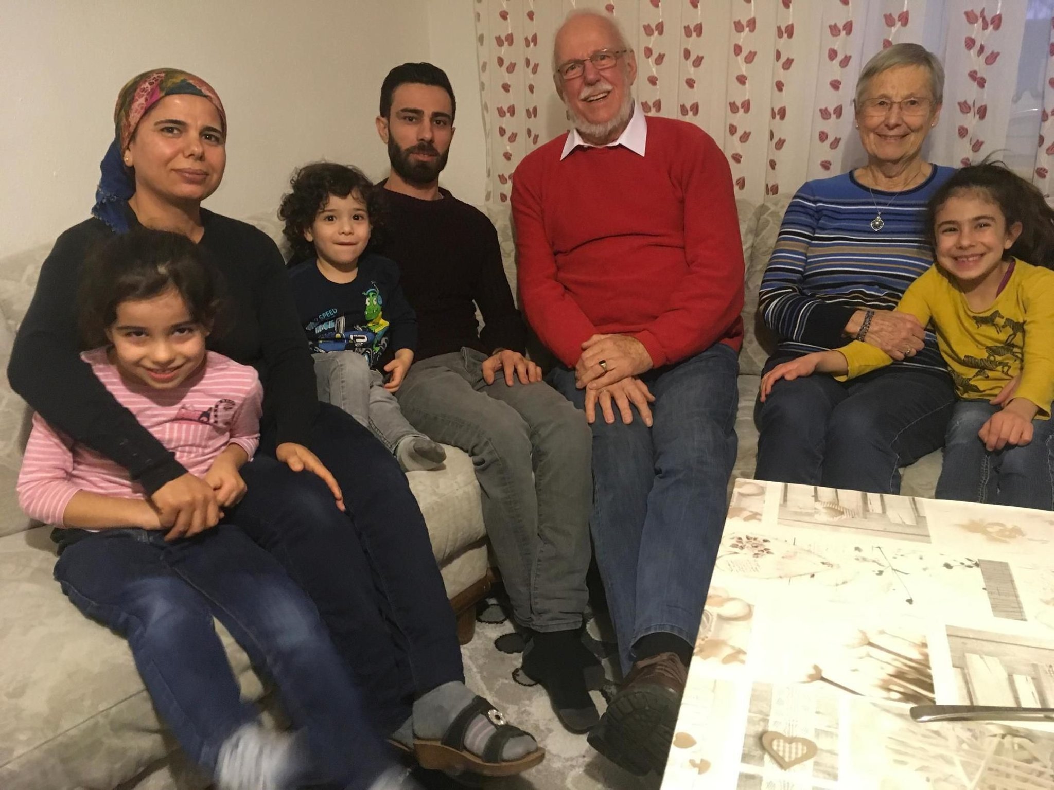 Trotz größter Widerstände: Wie eine kurdische Familie in Oberschwaben ...