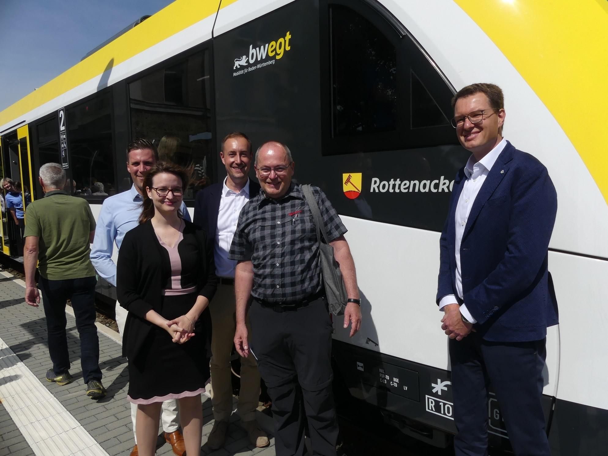Bahnhalt Rottenacker: Ein Fahrplan „so gut wie nie“