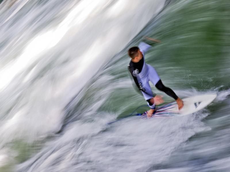 Weltstadt der Welle: München als Hauptstadt der Flusssurfer