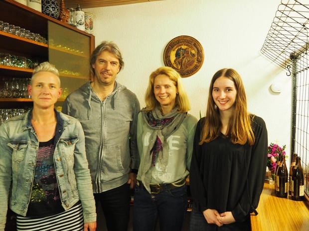 Martin Rodi erhält Ehrenurkunde