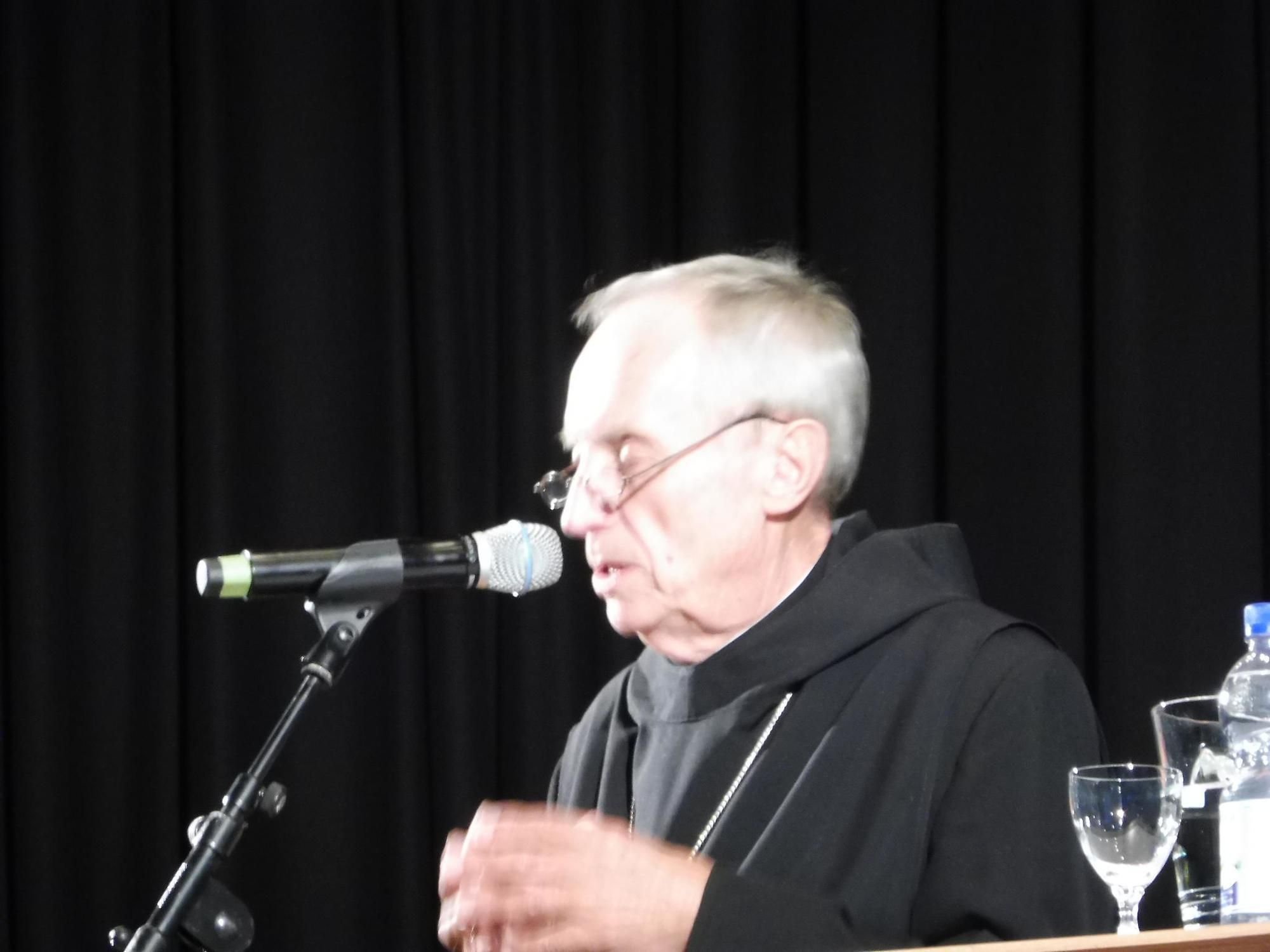 Pater Notker Wolf ermutigt: „Schluss mit der Angst!“