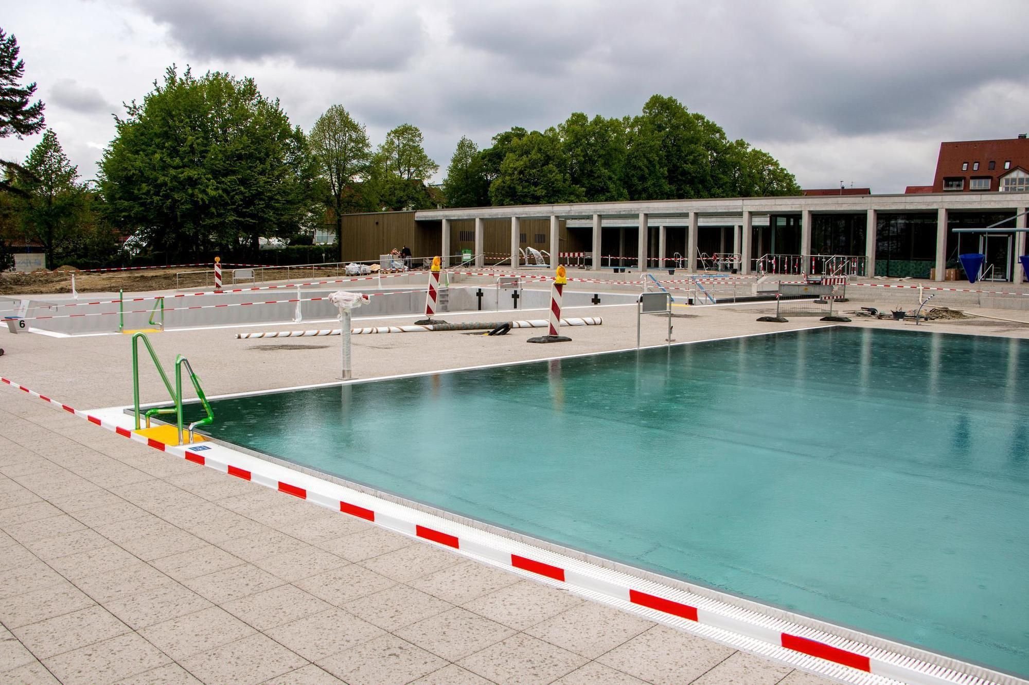 So sieht das Freibad Fischbach jetzt aus
