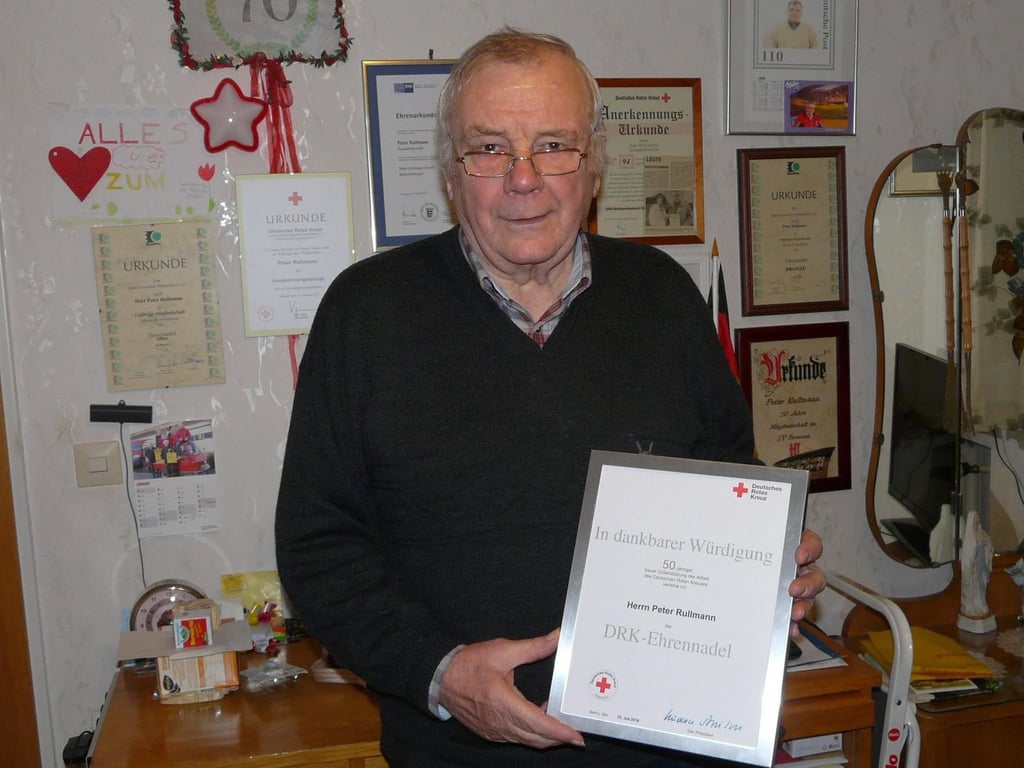 Peter Rullmann ist seit 50 Jahren beim DRK
