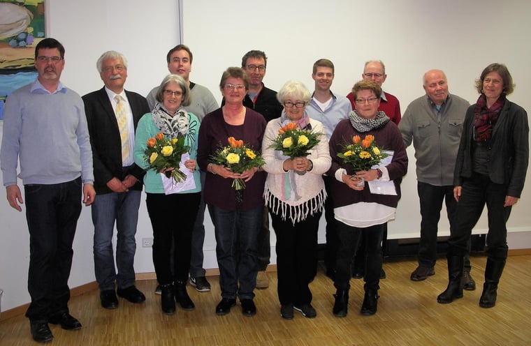 Marianne Geiß übergibt an Susanne Poßeckert und Doris Wery