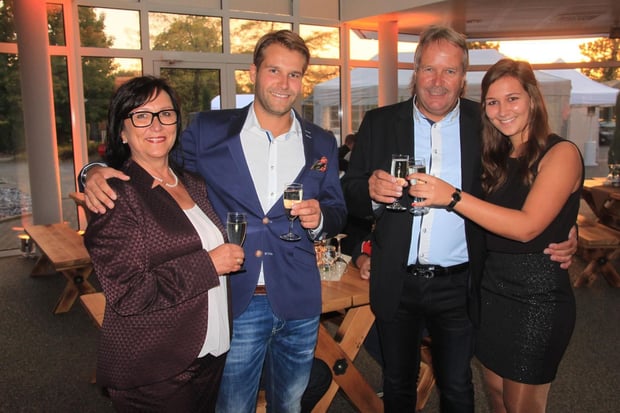 30 Jahre sind ein Grund zu feiern