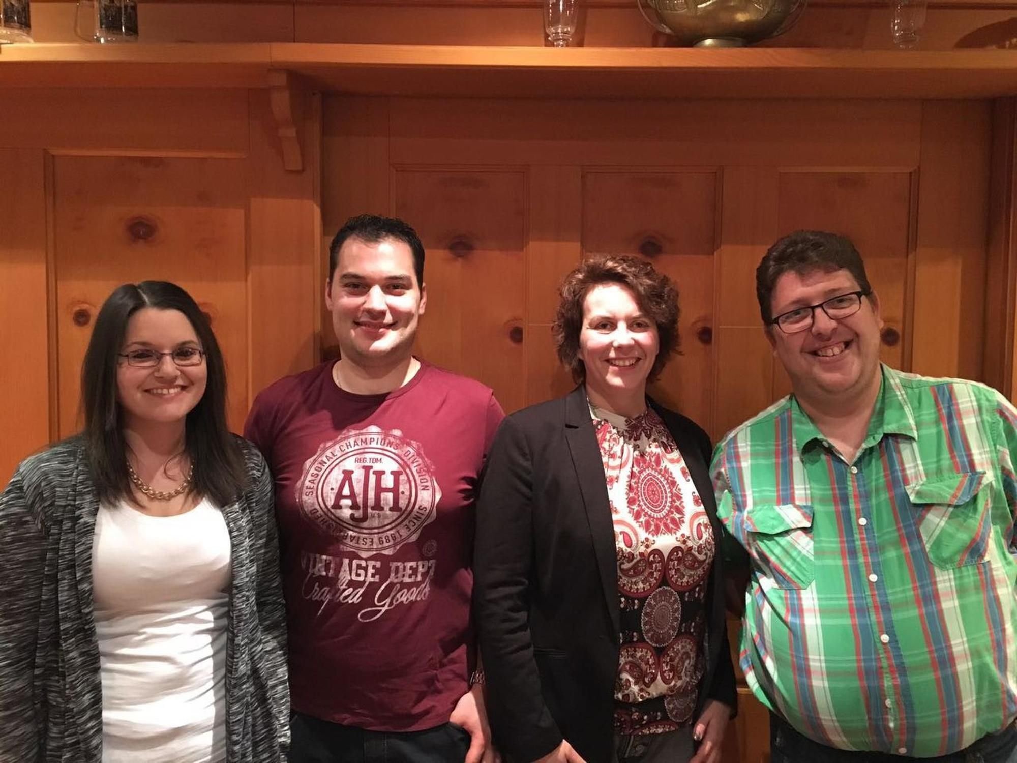 Bürgeles-Hexa ehren Mitglieder