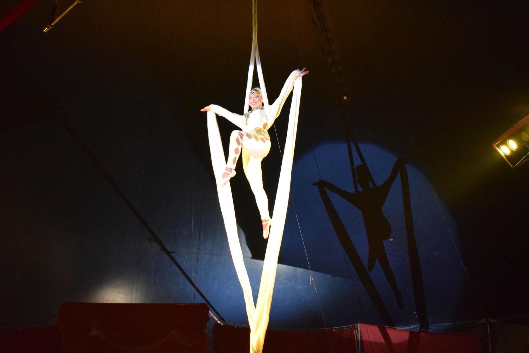 Manege frei im Circus Baruk