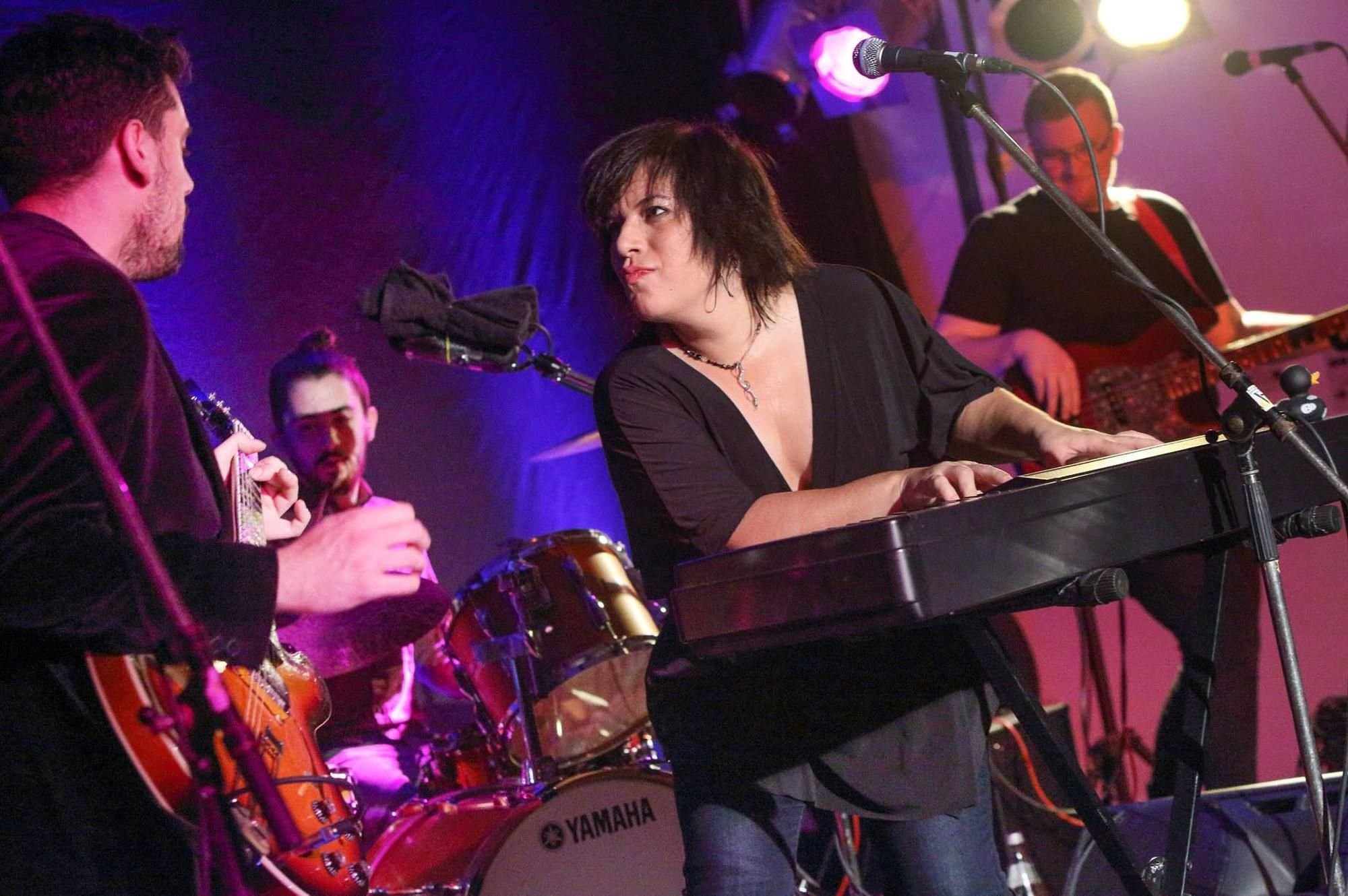 Boogie-Woogie-Queen Doña Oxford heizt ein