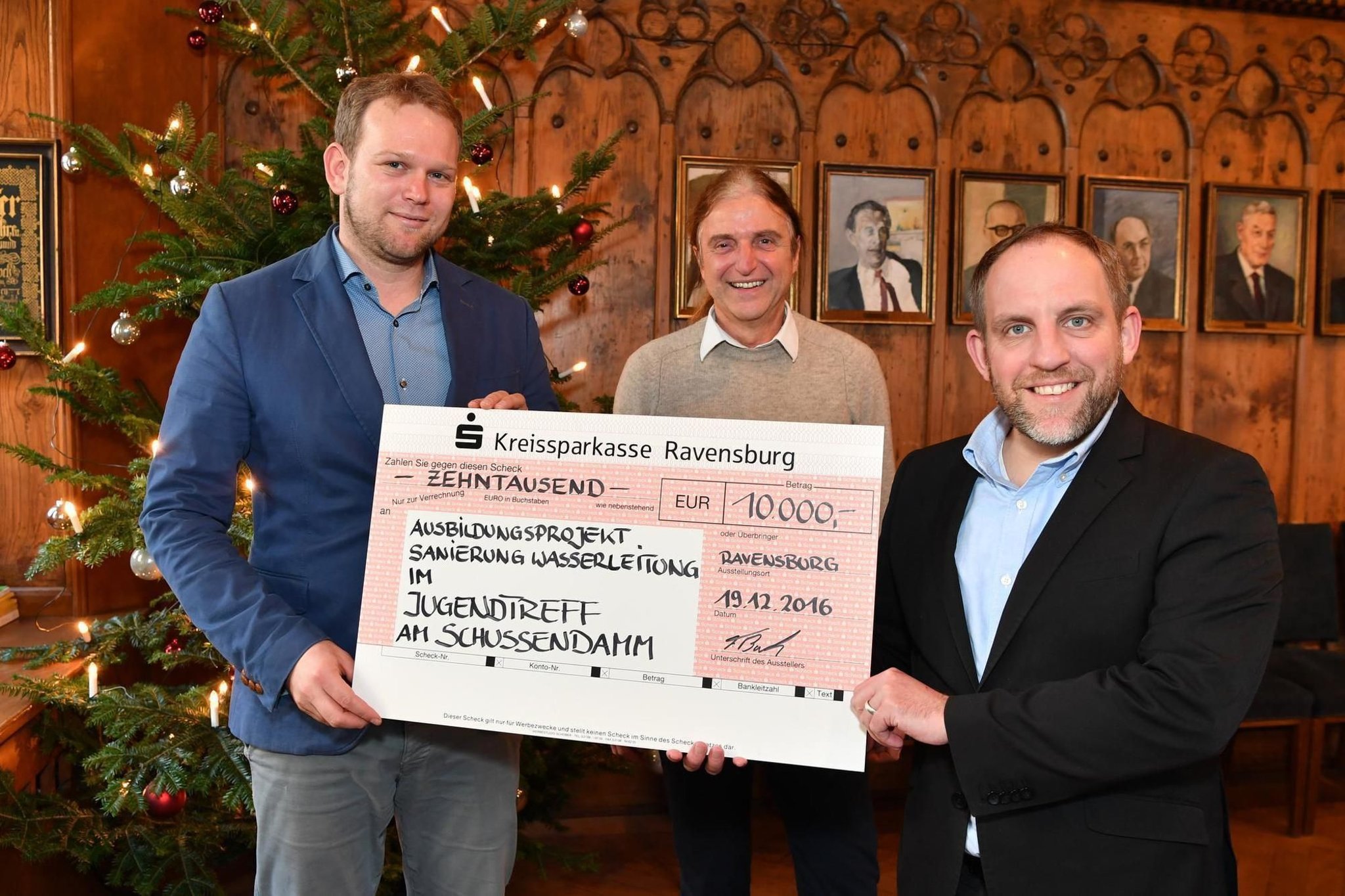 Burk spendet 10000 Euro für Jugendtreff