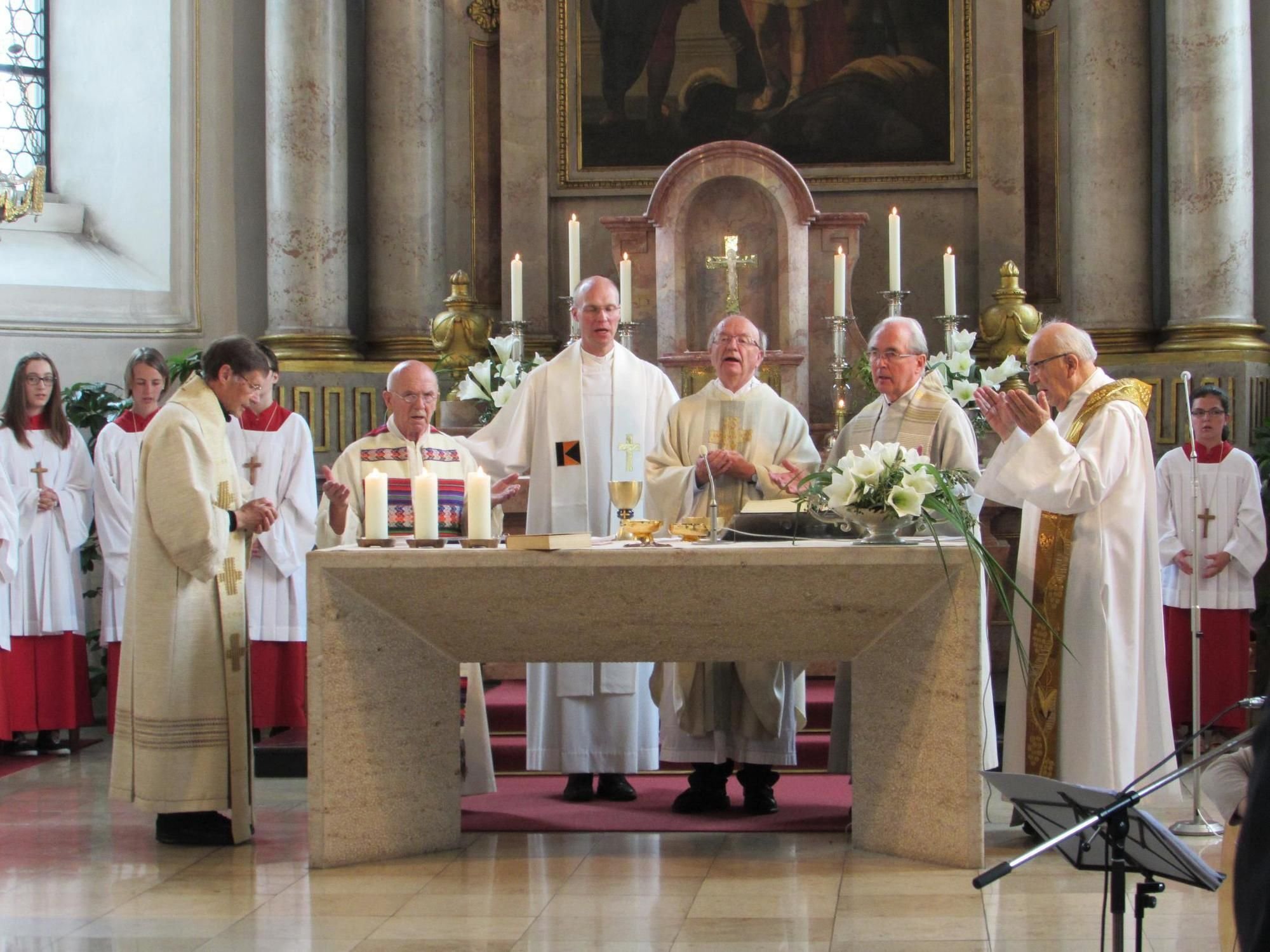 Pater Hans Hieber ist seit 50 Jahren Priester