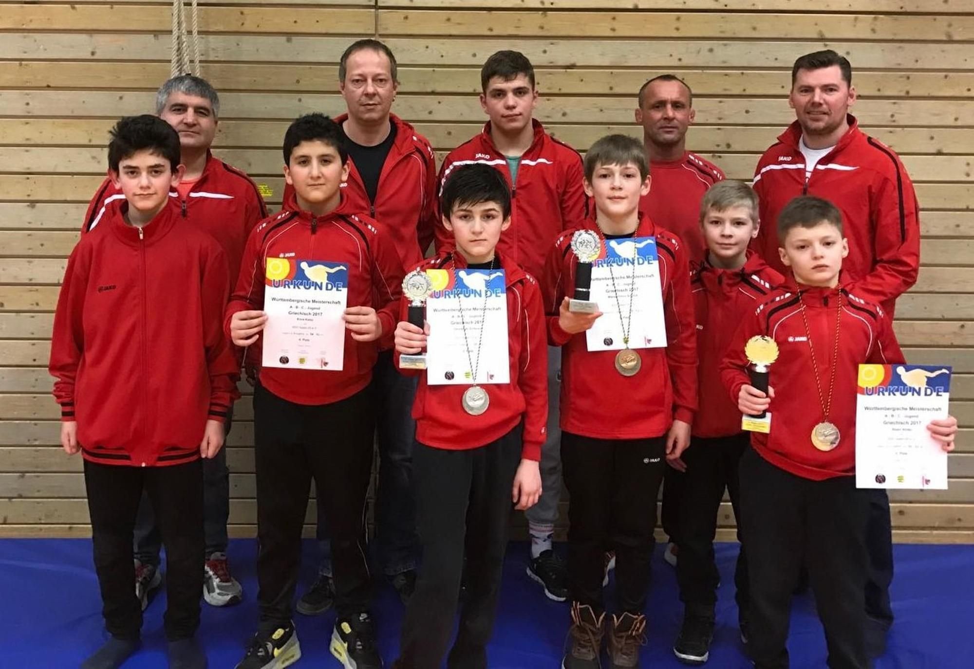 Vier Plätze auf dem Treppchen