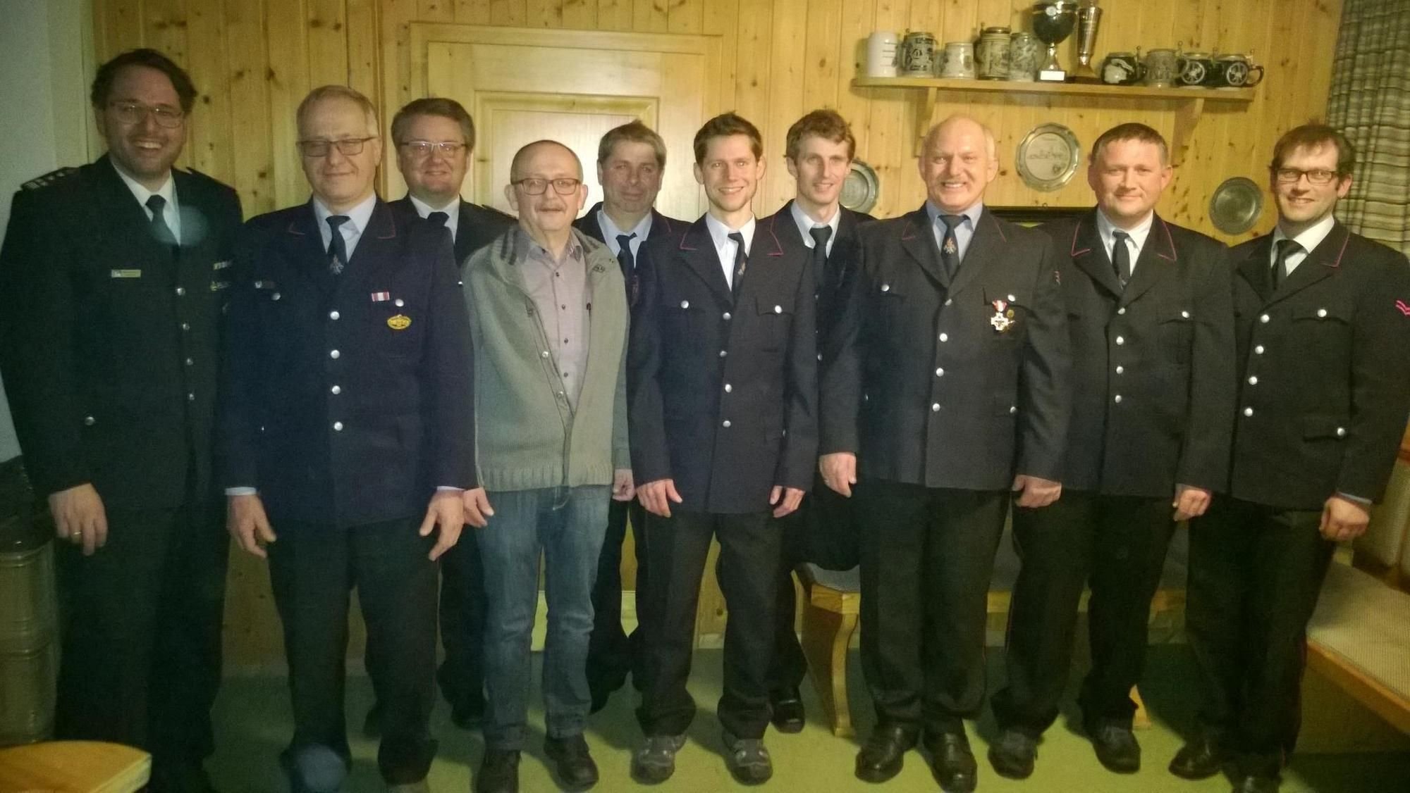 Helmut Haug erhält goldenes Ehrenabzeichen