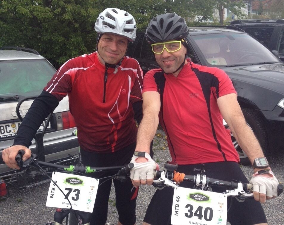 Erst per Bike, dann zu Fuß durch den schönen Buch