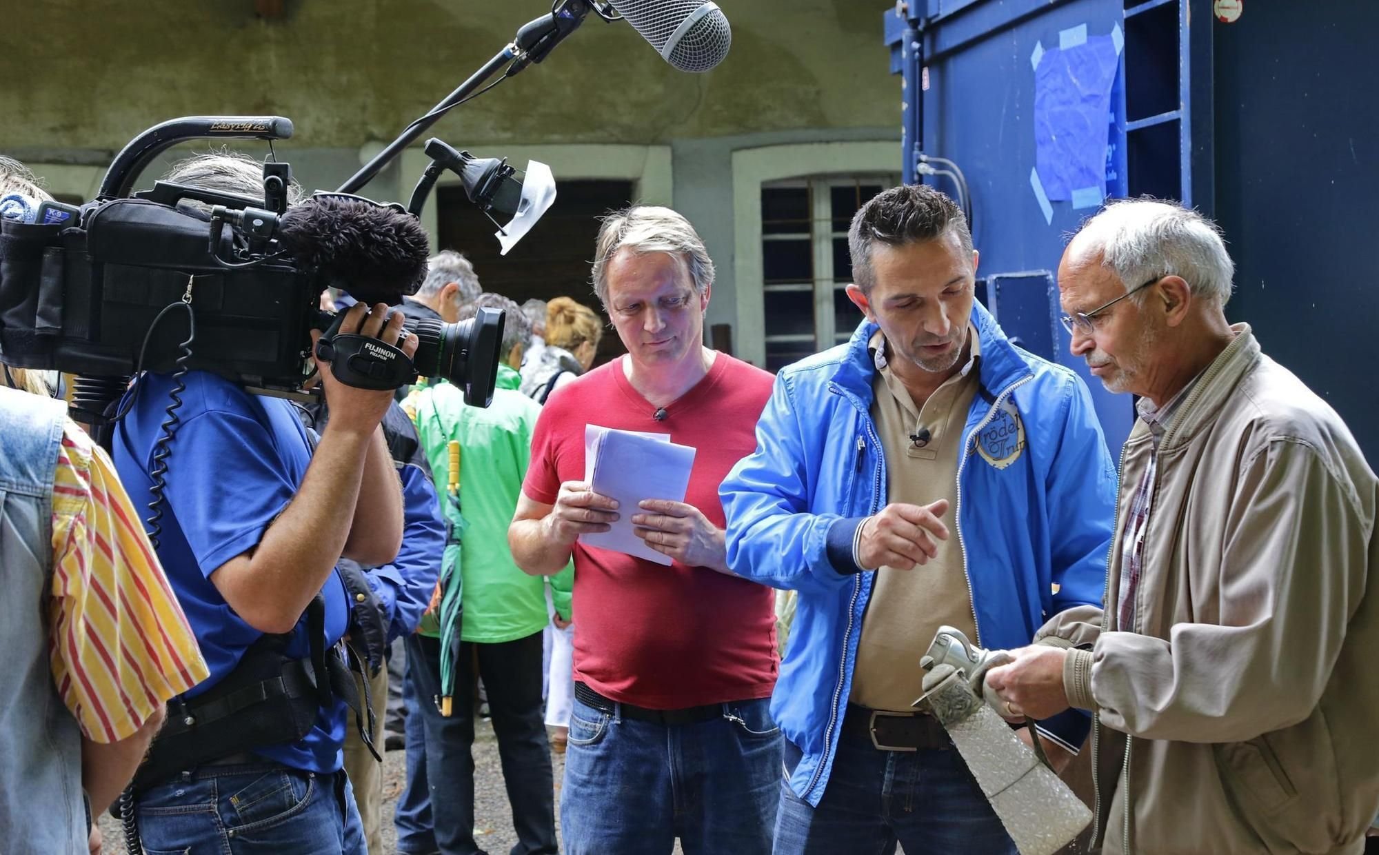 TV-Trödeltrupp dreht bei Albrecht Karge in Langenargen