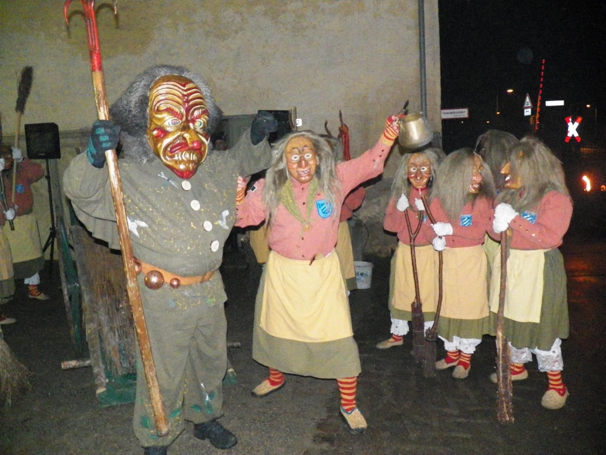 Altlacha-Hexa wecken den Hokama