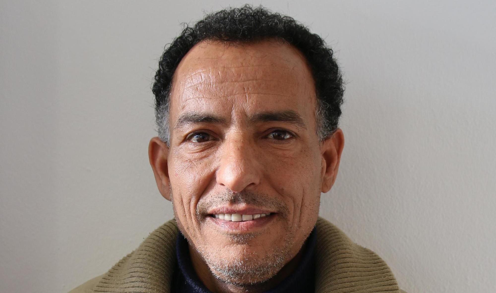 Abbes Abdel Waheb hilft auch beim Übersetzen