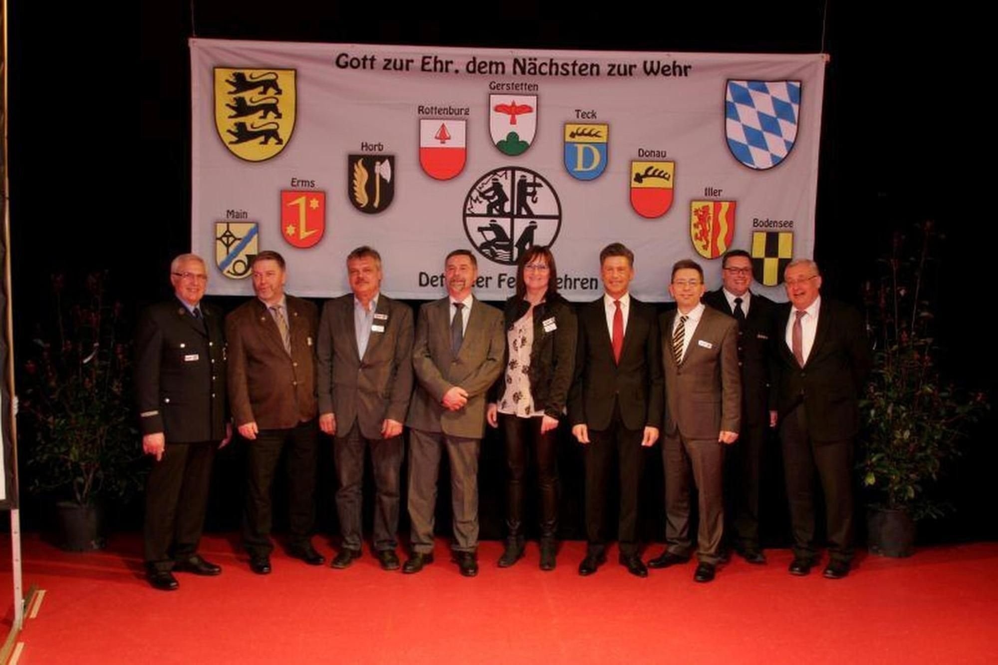 500 Gäste feiern 50. Treffen aller Dettinger Feuerwehren