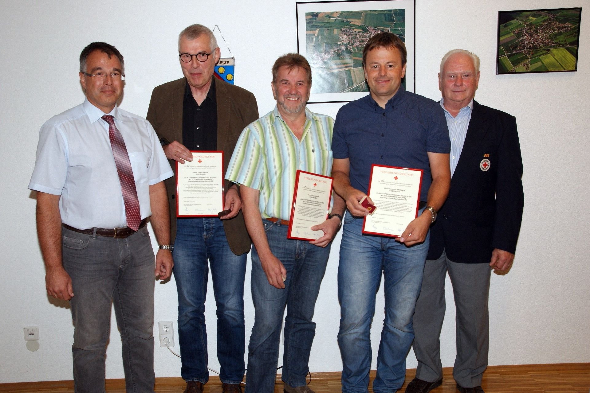 Hermann Brunner und Franz Raiber spenden 75-mal Blut