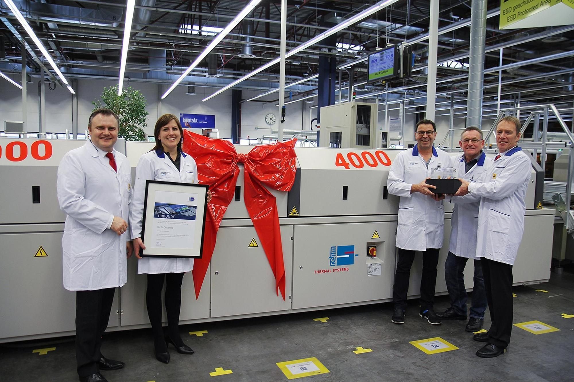 Rehm liefert 4000. Reflow-Lötanlage aus