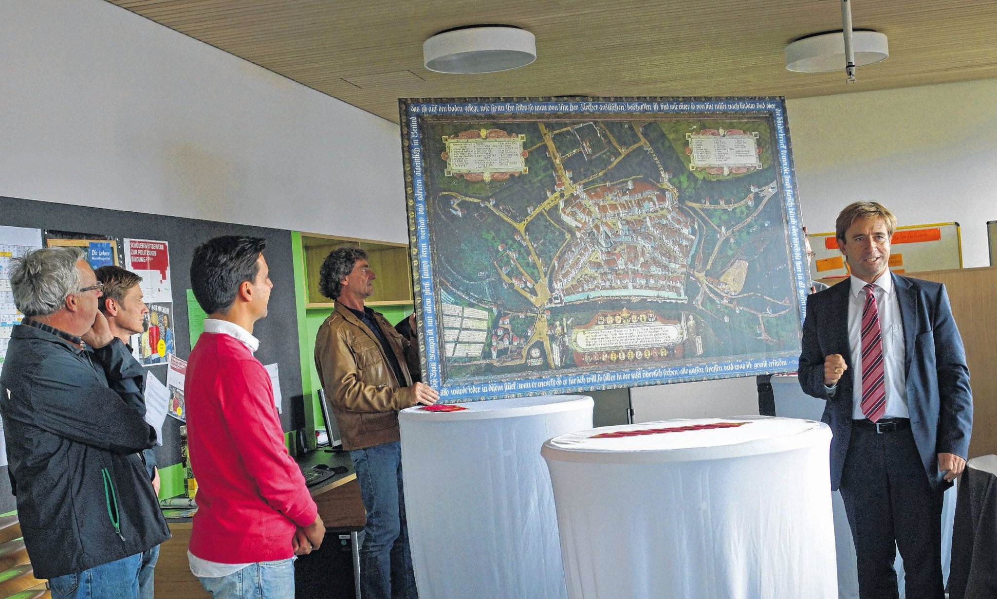 Fürs neue Lehrerzimmer in der Realschule gibt’s eine Stadtansicht von ...