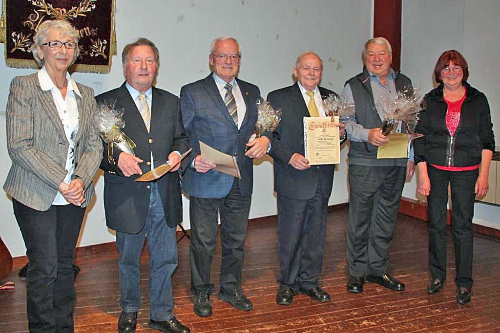 Anton Feil singt seit 50 Jahren in Unterkochen