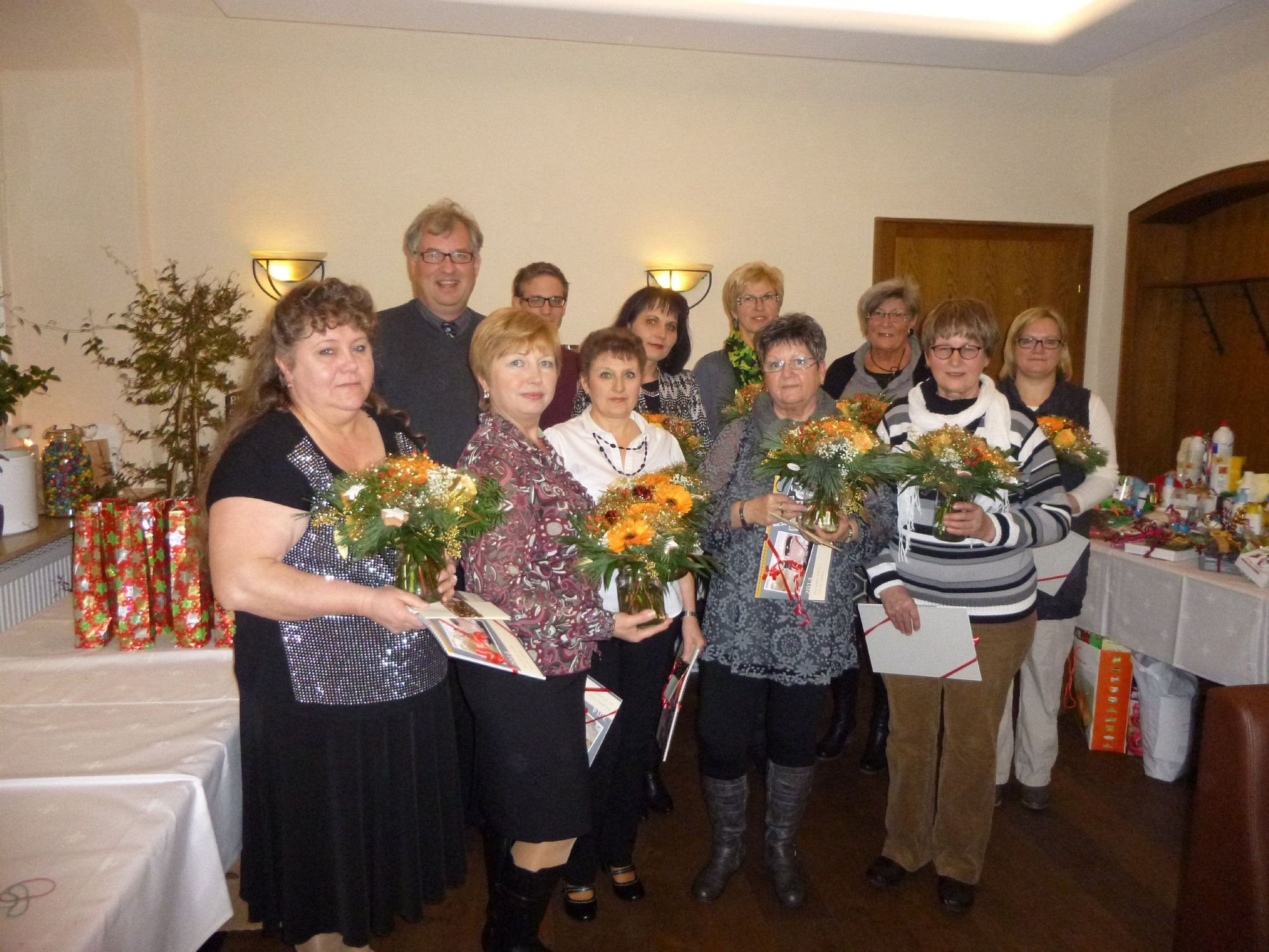 Seniorenzentrum St. Anna ehrt langjährige Mitarbeiter