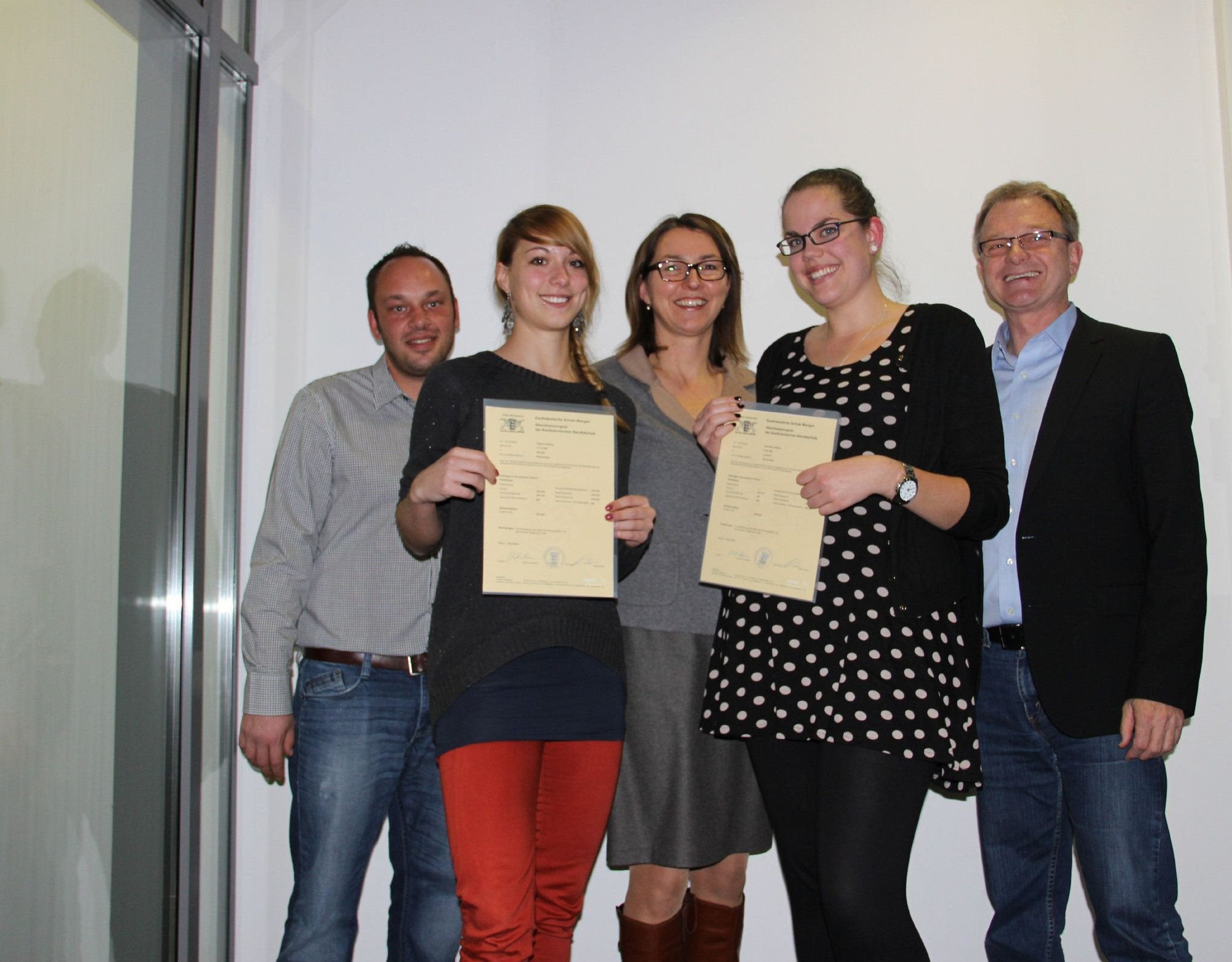 KSW verabschieden 25 erfolgreiche Absolventen vorzeitig