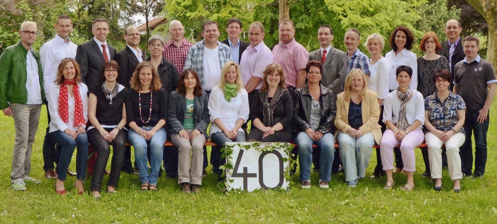 Essinger Vierziger feiern Eintritt ins Schwabenalter