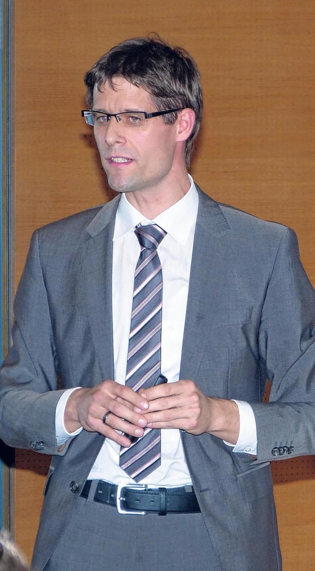 Tobias Rommel spricht über Risiken im Außenhandel