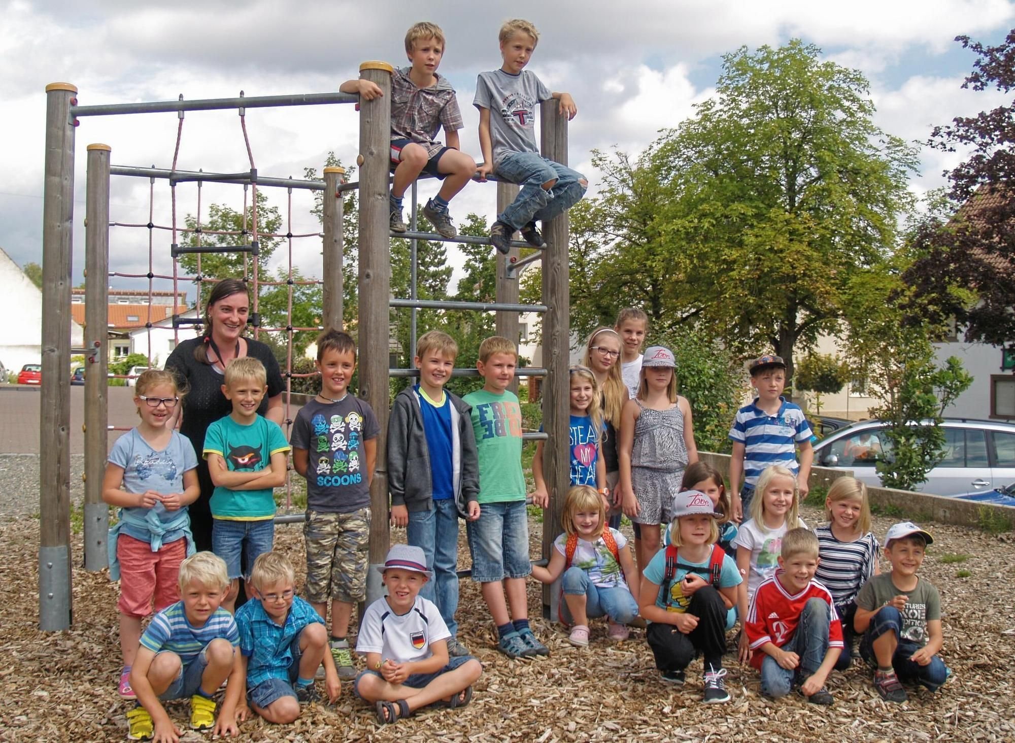 27 Kinder lernen bei Rallye ihre Stadt besser kennen