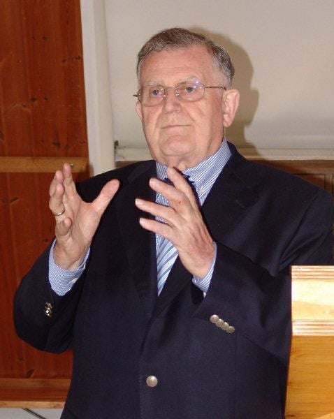 Erwin Teufel spricht über Kirche und Politik