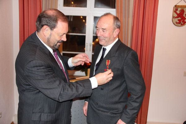 Ingo Warwas erhält das Bundesverdienstkreuz