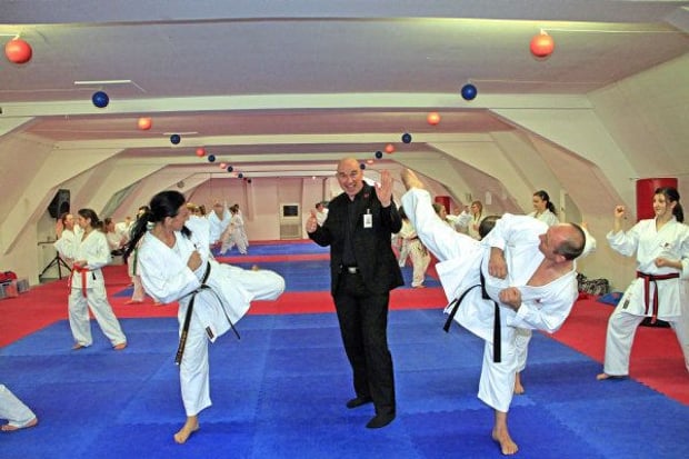 Karate-Team Bodensee und Polizei leisten Präventionsarbeit
