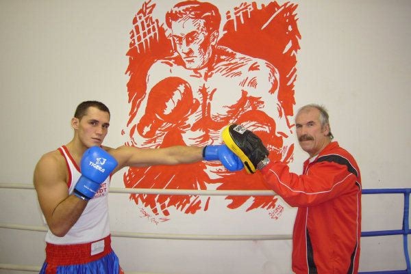 Avdi Asllani boxt um DM-Titel