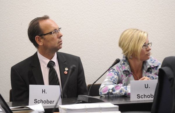 Auf Reue warten die Eltern der Opfer vergeblich