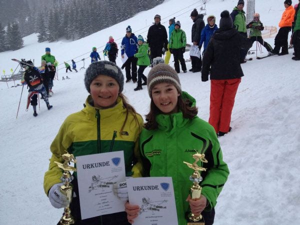 SCB-Team feierttollen Saisonstart