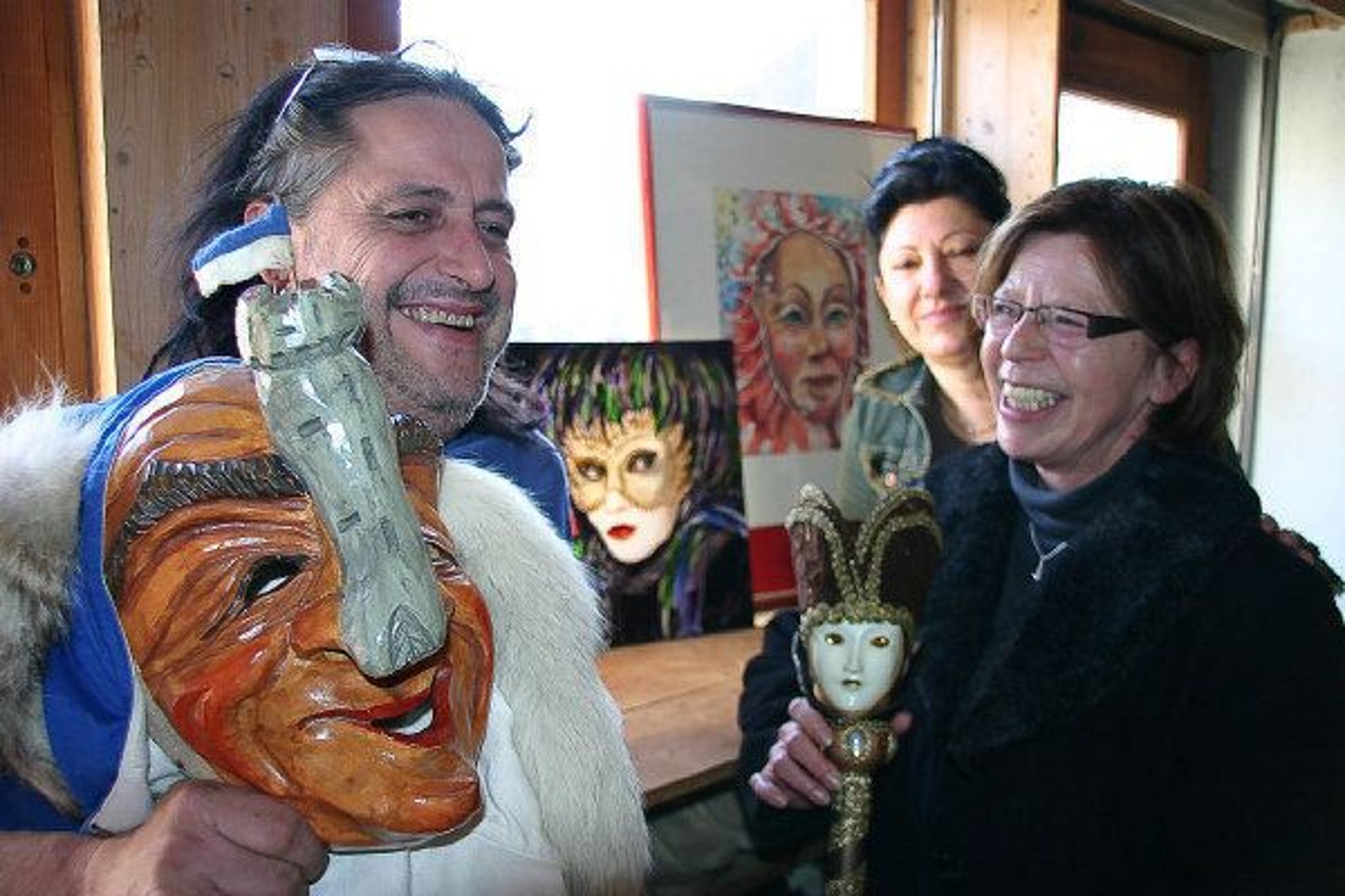 Gegensätze: Fasnet trifft venezianischen Karneval