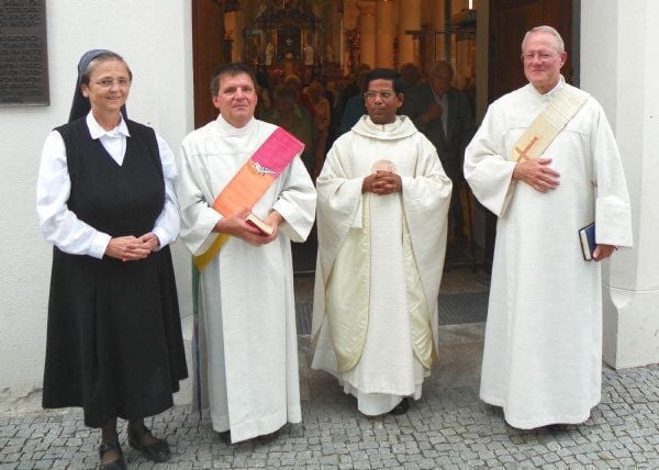 Pater Anthony verabschiedet sich aus Munderkingen