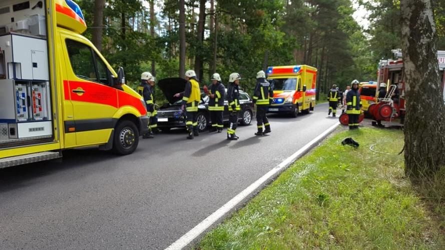 Zwei Verletzte nach Auffahrunfall