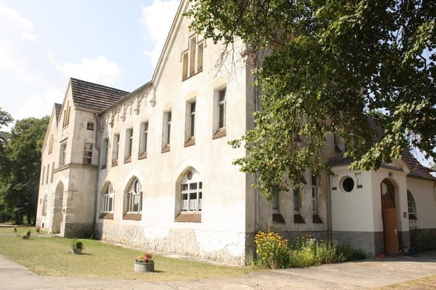 Die alte Irrenanstalt zieht Diebe magisch an