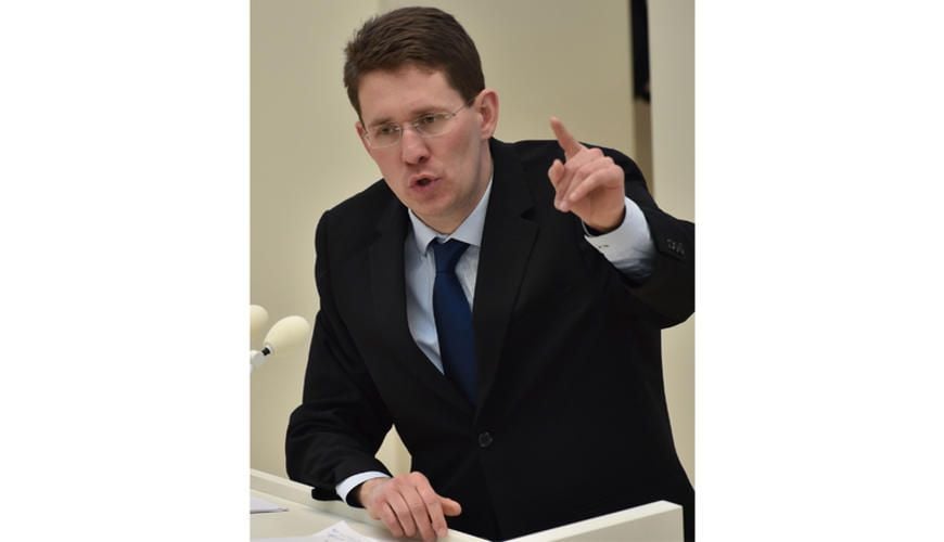 Péter Vida kämpft für die Kommunen